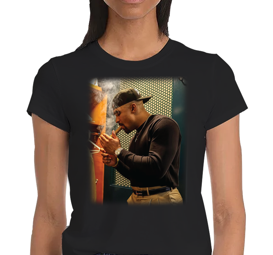 "Incredible Photo" Philadelphia Ladies T-Shirt – 26 Shirts